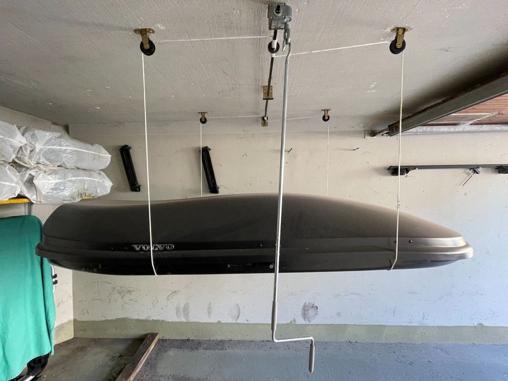 Volvo Dachbox Dynamic 85 + Thule Boxlift (Gebraucht) in Trimmis für CHF ...
