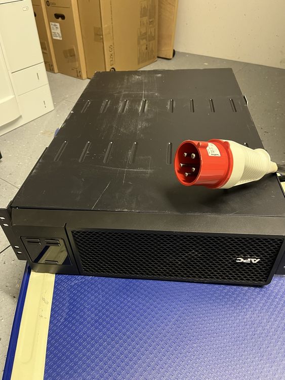 APC Smart-UPS SRT 5000VA Rack Mount / USV-Gerät / Netzwerk (Gebraucht ...