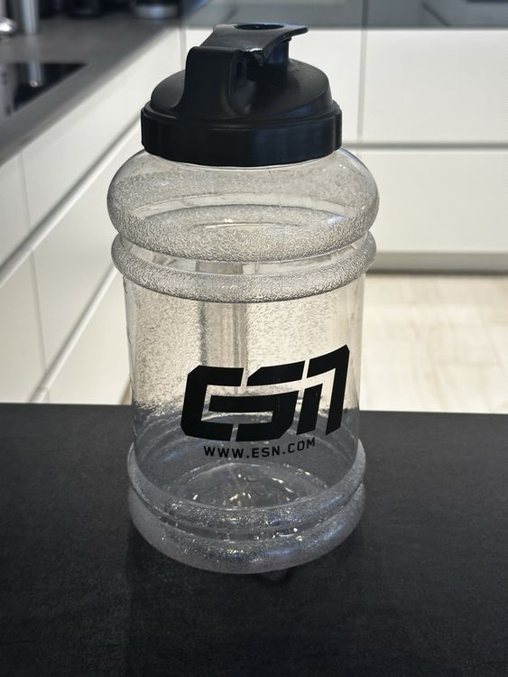 ESN Trinkflasche 2.2 Liter transparent Sport Fitness Gym | Kaufen auf Ricardo