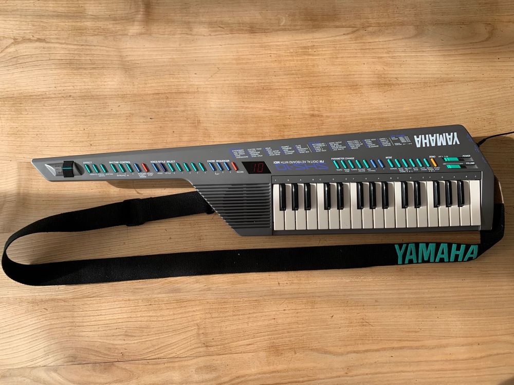 YAMAHA Keytar (Gebraucht) in Dübendorf für CHF 250 – mit Lieferung auf ...