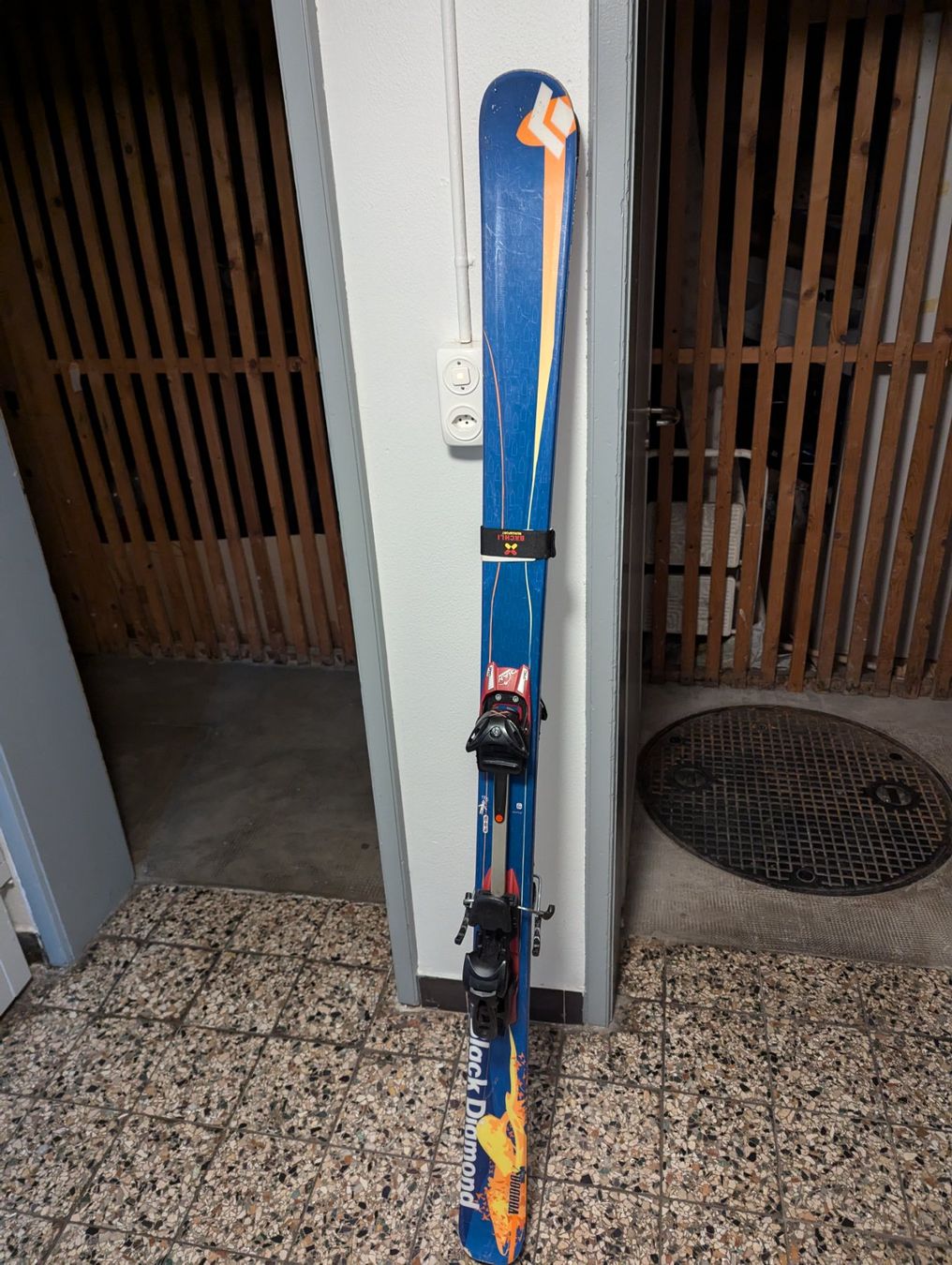 Top Ski: Jack Diamond mit Tyrolia Bindung, 175 cm (Gebraucht) in Basel ...