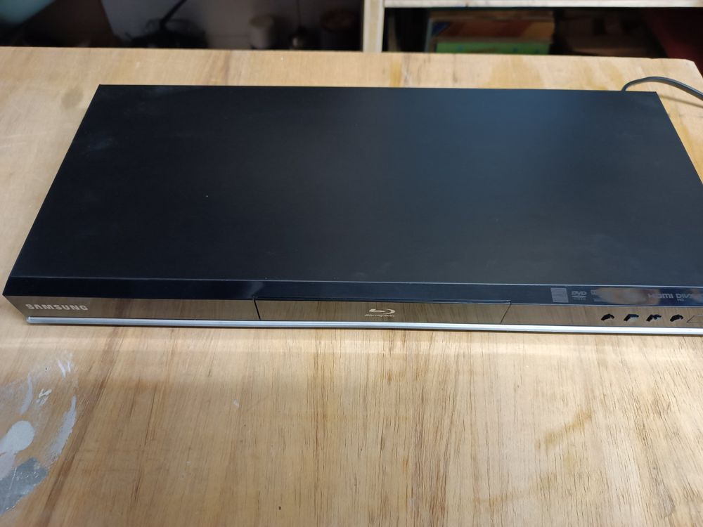 Samsung bluray player (Gebraucht) in Rifferswil für CHF 13 – mit ...