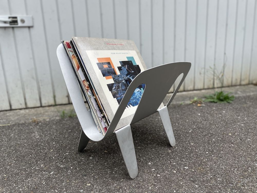 Postmodern Vinyl Ständer Plattenständer Zeitunsständer (Gebraucht) in ...