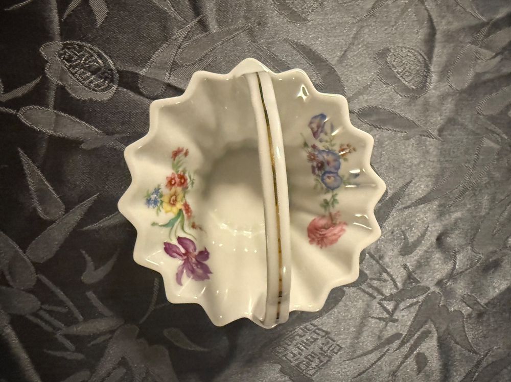 Porzellan-Körbchen mit Henkel – Thomas Germany, floral (Neu (gemäss ...