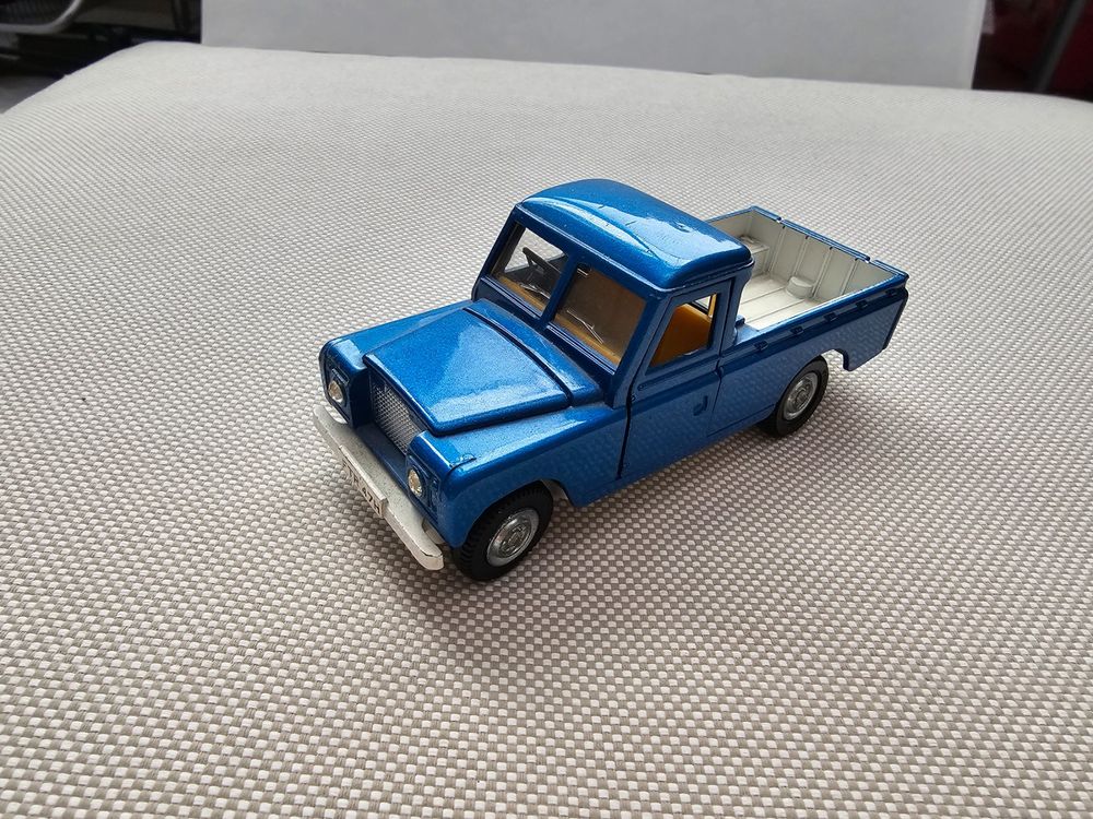 Dinky Land Rover 109 W.B. (Gebraucht) in Starrkirch-Wil für CHF 9.8 ...