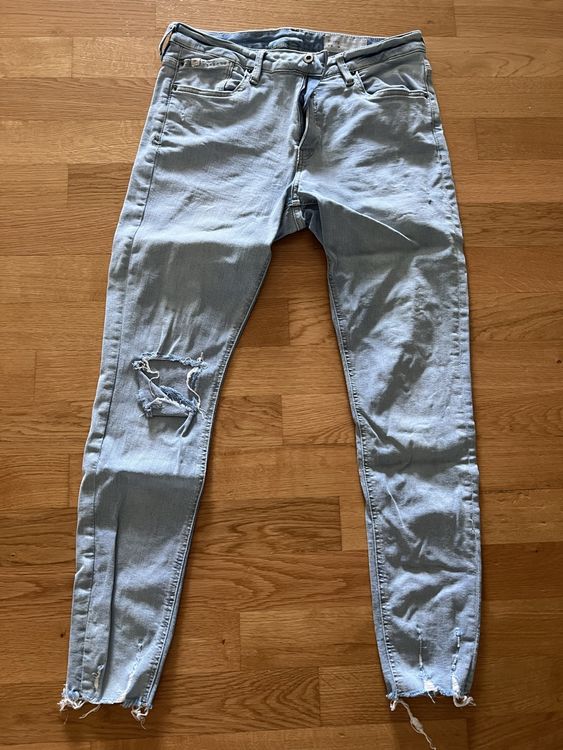 Skinny Jeans hellblau Gr. W31/L28 Destroyed Look (Gebraucht) in ...
