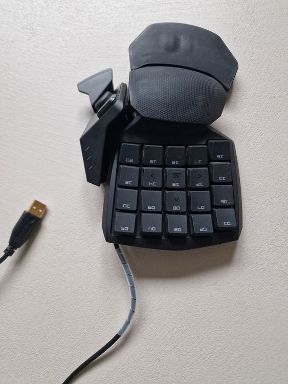 Razor Orbweaver Gaming Keyboard (Gebraucht) in Möriken AG für CHF 29 ...