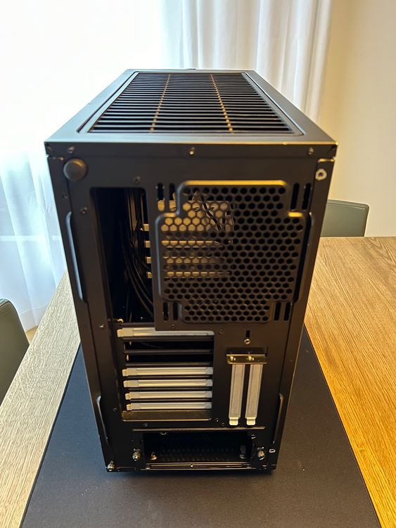 Fractal Design Define R6 Schwarz PC-Gehäuse / PC Case (Gebraucht) in ...
