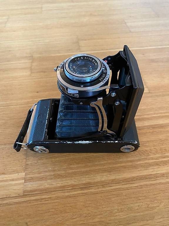 Zeiss Ikon Nettar 515 / Petri TTL 35-mm-Spiegelreflexkamera (Gebraucht ...