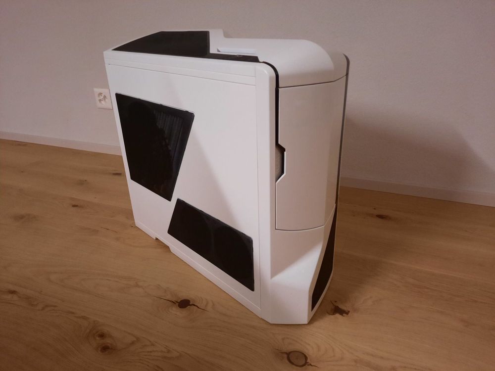 NZXT Fall NZXT Phantom USB 3.0 Tower WHT | Kaufen auf Ricardo