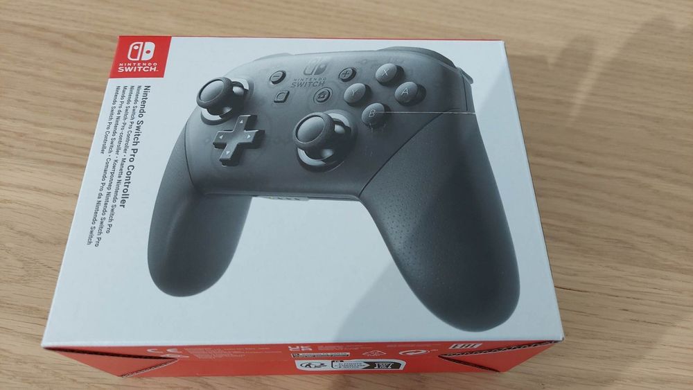 Nintendo Switch Pro Controller (Neu und originalverpackt) in ...
