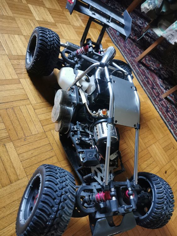 RC Auto 1/5. Fahrbereit. Rennmotor (Neu (gemäss Beschreibung)) in Zürich für CHF 200 – nur ...