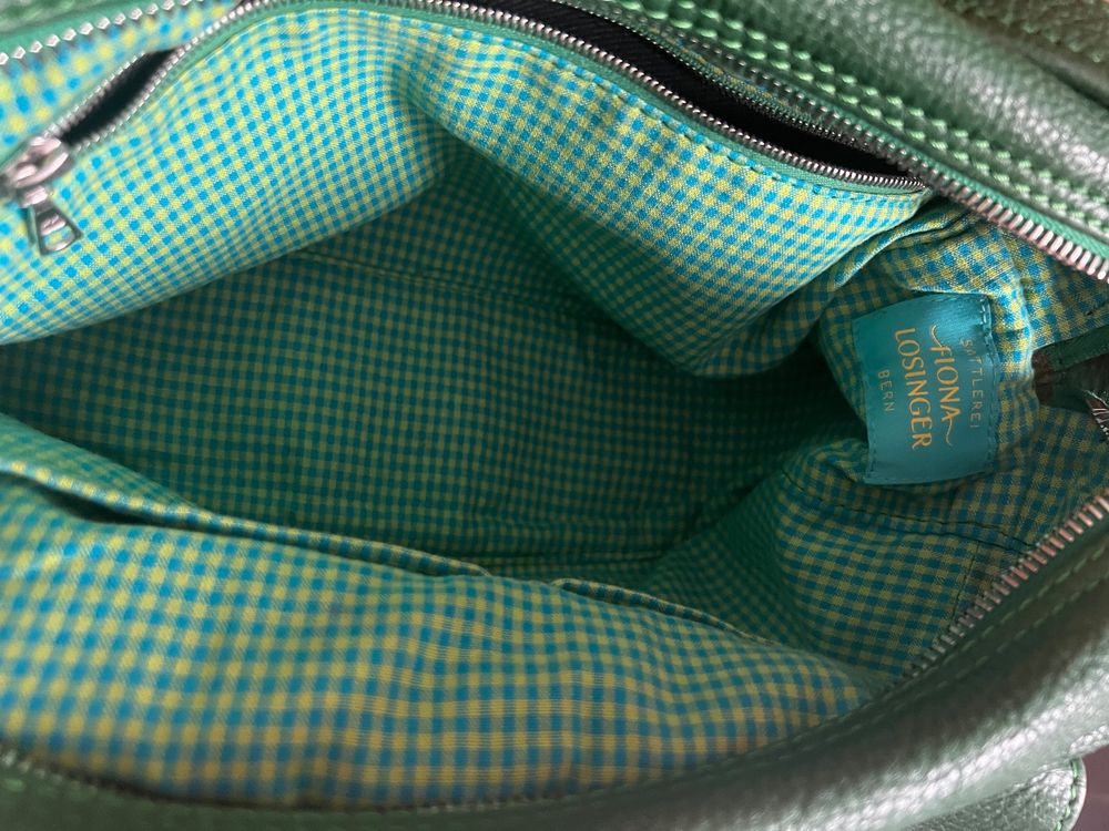 Fiona Losinger Ledertasche Bern grün (Gebraucht) in Toffen für CHF 200 ...