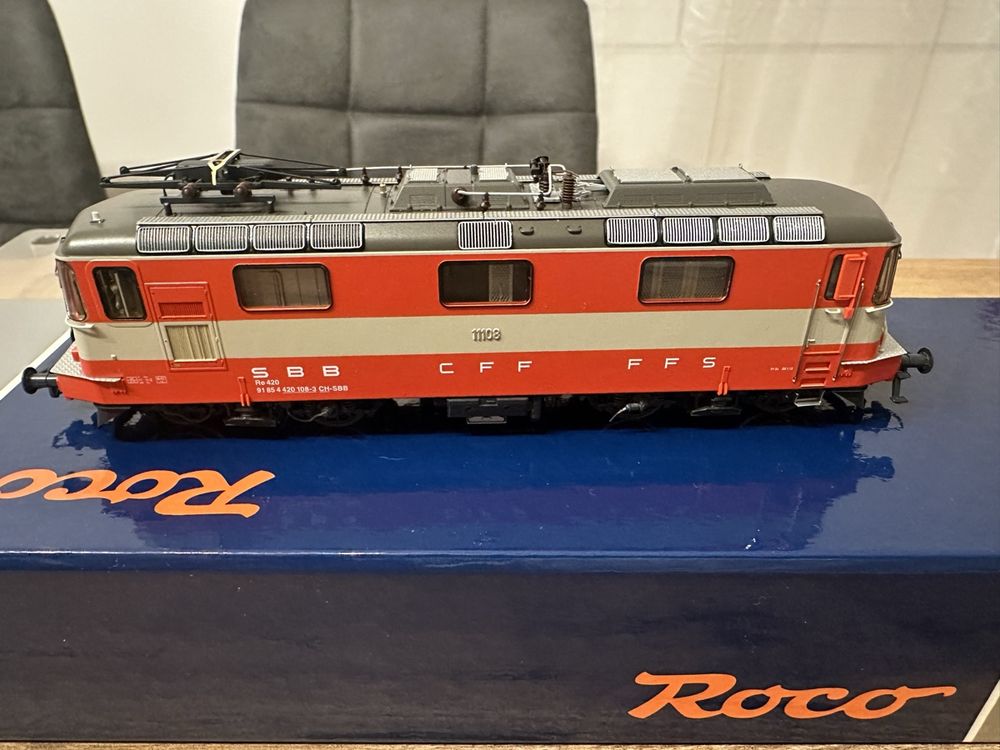 Roco 7500002 Re 4/4 II SBB CFF FFS HO Swiss Express (Neu (gemäss ...