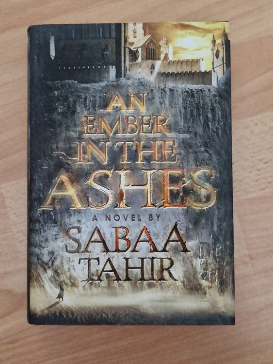 Sabaa Tahir An Ember in the Ashes Book 1 Fantasy Dystopia (Neu (gemäss ...