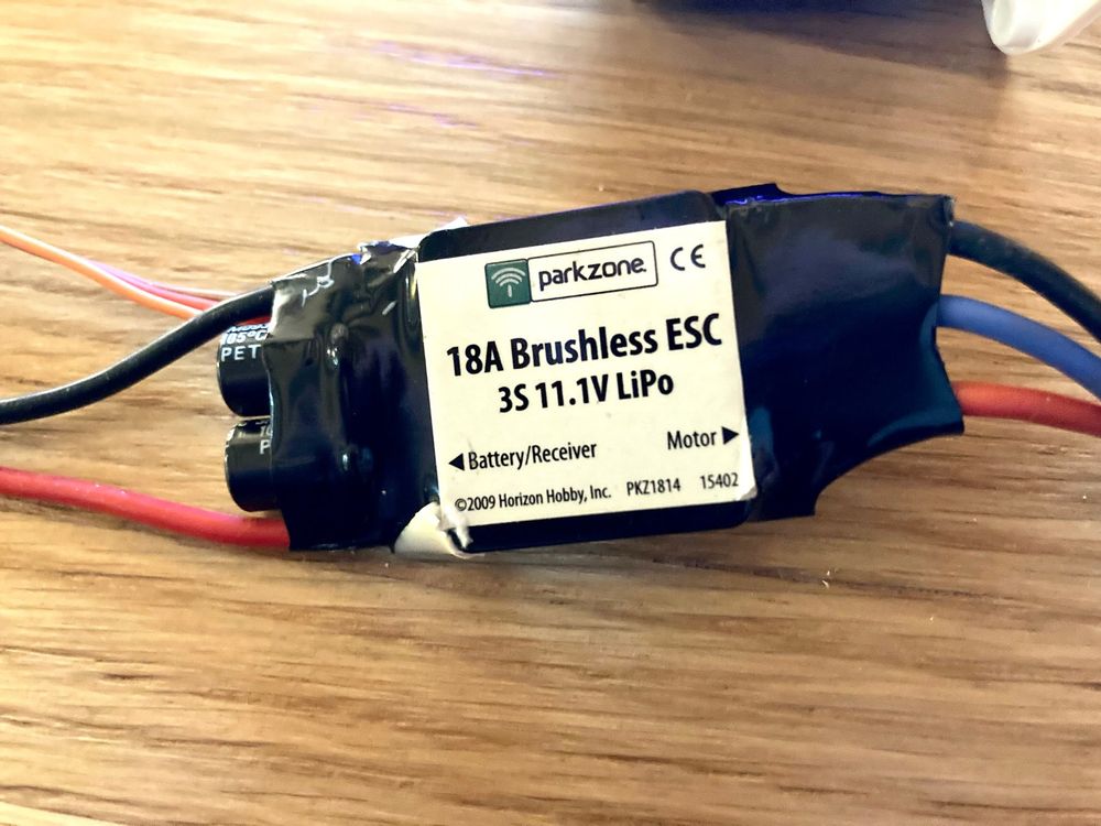 Parkzone ESC 18A 3S + moteur Brushless E-flite 480 (960kV) (Gebraucht) in Lausanne für CHF 18.5 ...
