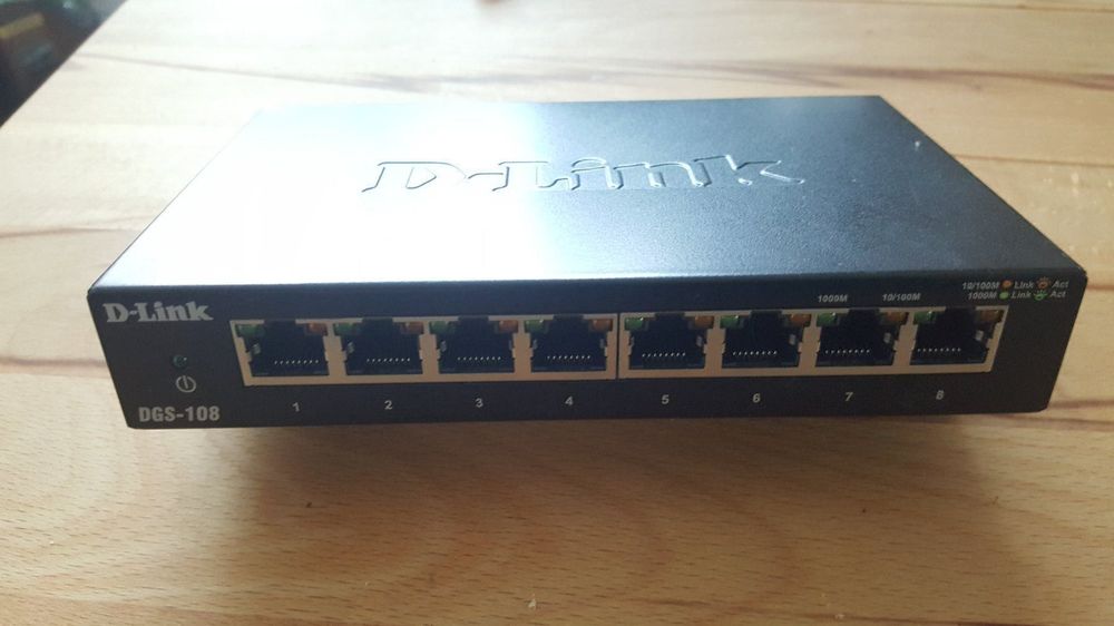 D-Link Ethernet Switch DS-108 | Kaufen auf Ricardo