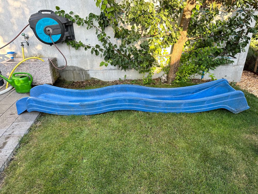 Grosse Kinderrutsche Gartenrutsche Wasserrutsche blau | Kaufen auf Ricardo