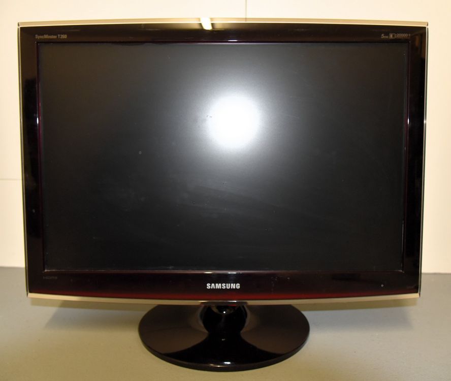 Samsung HD SyncMaster T260 - 26 Zoll, 1920x1200, 5ms (Gebraucht) in ...