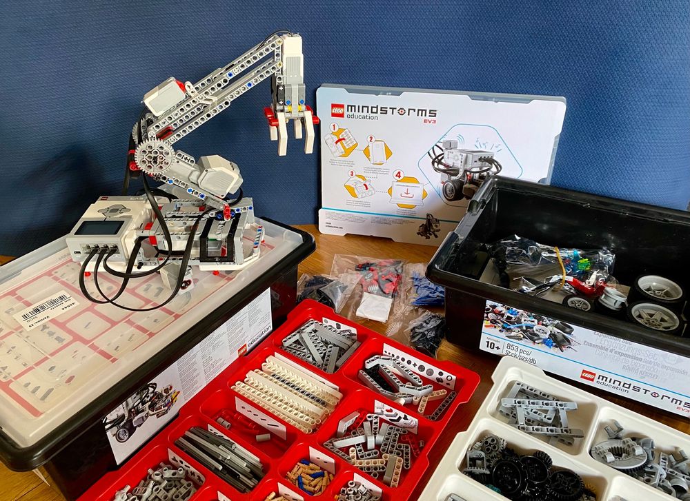 LEGO MINDSTORMS Education EV3 + Ergänzungsset (2019) (Gebraucht) in ...