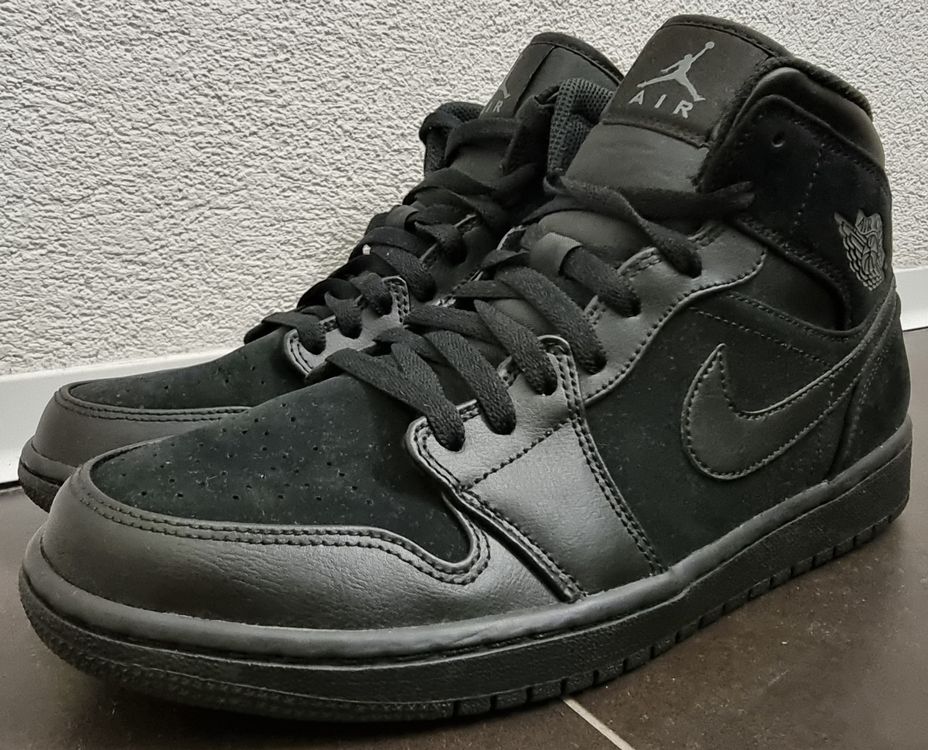 Air Jordan 1 Mid Triple Black Gr. 43 für 99.- statt 582.- | Kaufen auf ...