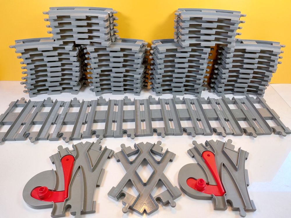 Lego Duplo Schienen - Set für Eisenbahn / Zug (Gebraucht) in St.Gallen für CHF 77 – mit ...