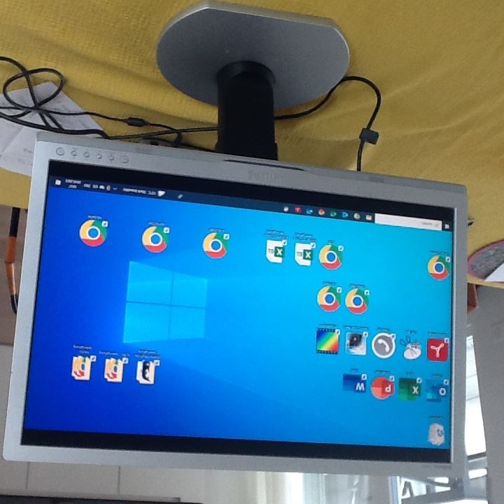 24" TFT MONITOR PHILIPS BRILLIANCE 240B | Kaufen auf Ricardo