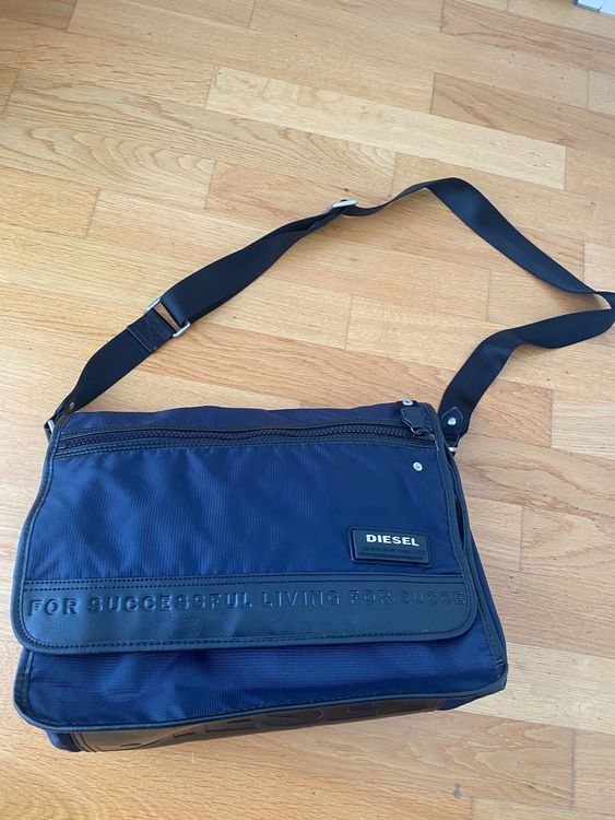 DIESEL Laptop-Tasche Schultertasche 35x30x12 | Kaufen auf Ricardo