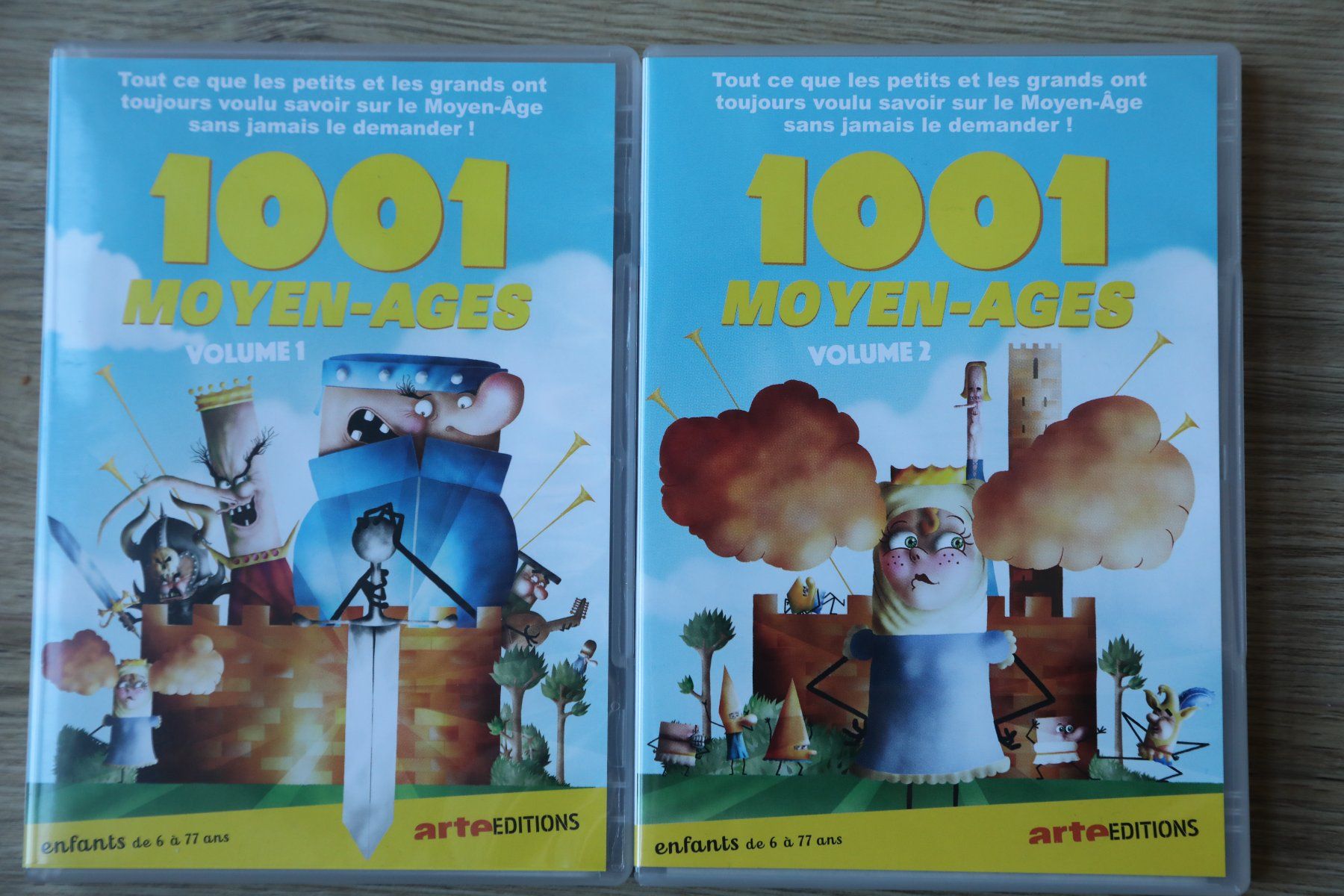 Lot de 2 DVDs 1001 MOYEN ÂGES Vol 1 et Vol 2 (D'occasion) à Porrentruy ...