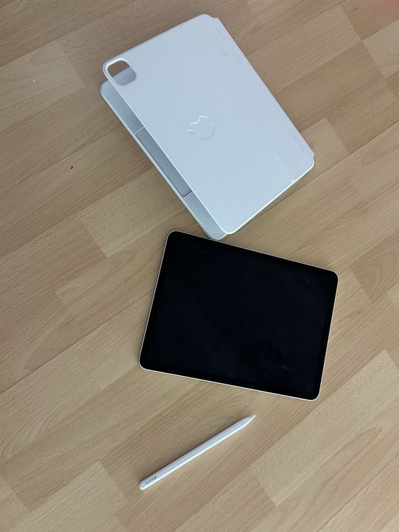 Apple iPad Air 11" M2 (2024) - Magic Keyboard - Pencil Pro (Gebraucht ...