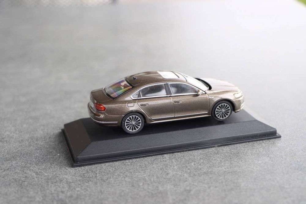 VW New Passat GP 2016 1:43 Paudi Model (Neu und originalverpackt) in ...