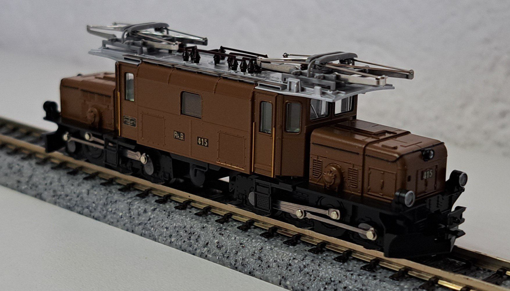 RhB Set Krokodil Ge 6/6-I 415 + 4 Wagen Analog Kato Neu OVP (Neu und ...