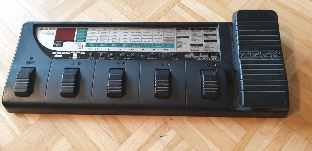 ZOOM 3030 Multi Effekt Padal für Gitarristen (Gebraucht) in Kreuzlingen ...