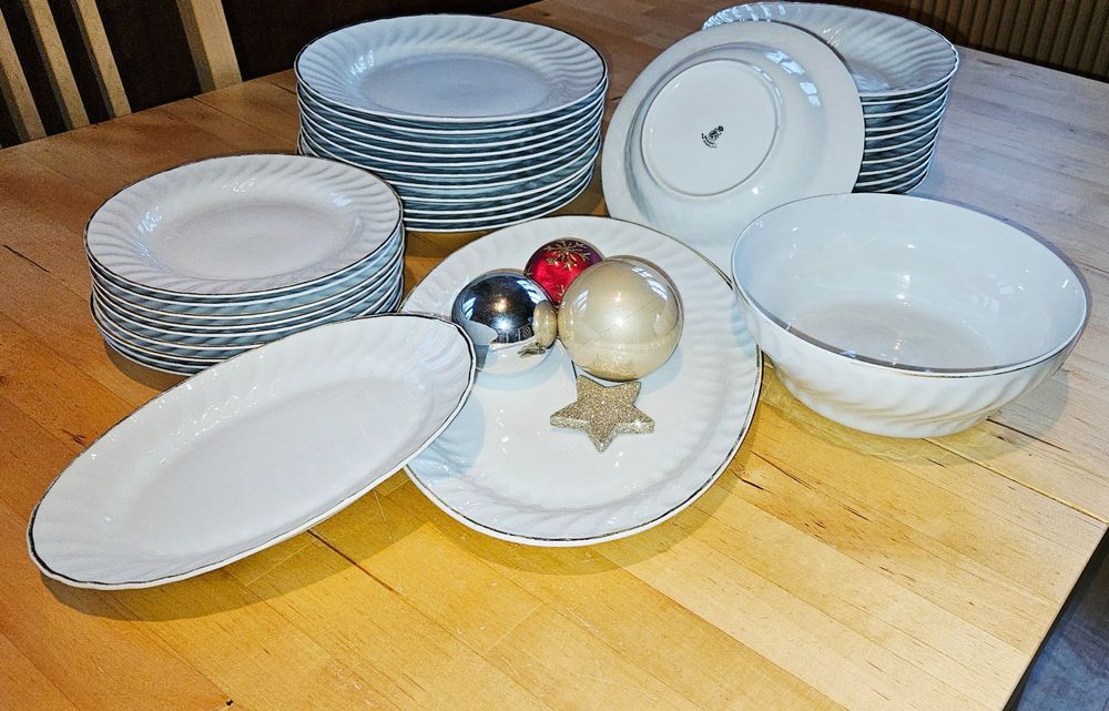 PORZELLAN-TRAUM: Apulum (Fine Porcelain)🦋 (Gebraucht) in Ennetbühl für ...