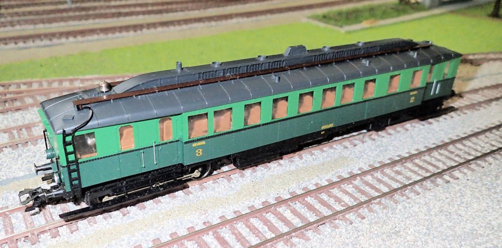 Märklin H0 - SNCB Dieseltriebw. 600 - Art.3426 - Für Bastler (Defekt) in Lausanne für CHF 89 ...