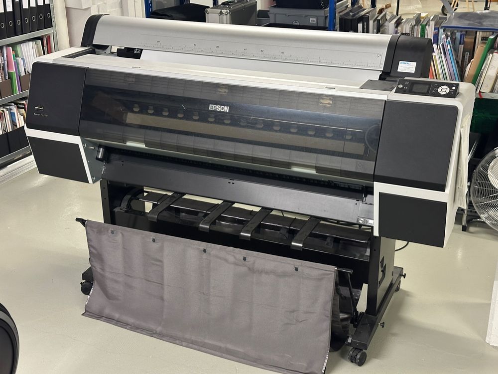 Plotter EPSON Stylus Pro 9700 (Gebraucht) in Zürich für CHF 250 – nur ...