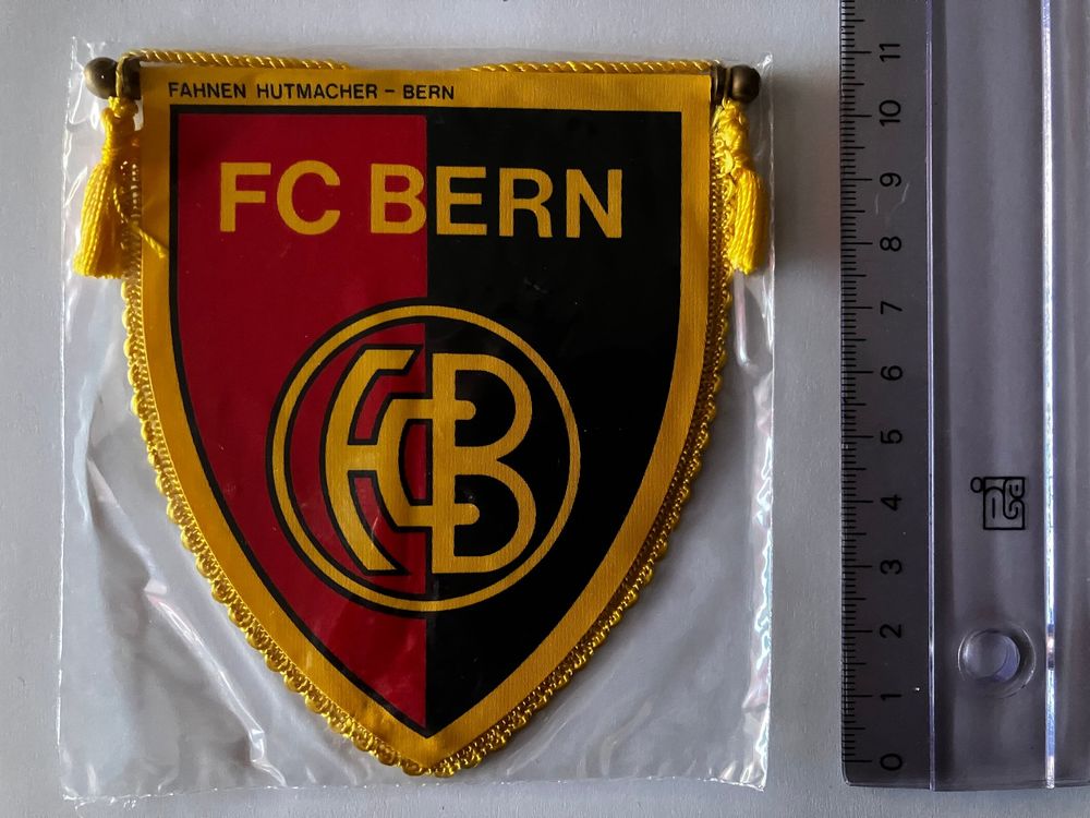 Vintage Fanion/Wimpel FC BERN (Neu und originalverpackt) in Gland für CHF 5 – mit Lieferung auf ...