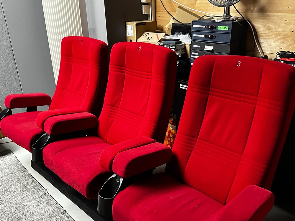 3er-Reihe Kinosessel | Kaufen auf Ricardo