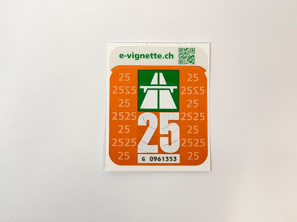 Autobahnvignette 2025, NEU (Neu und originalverpackt) in Lachen SZ für CHF 35 – mit Lieferung ...