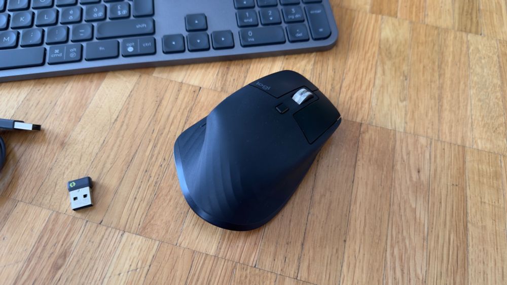 Logitech MX Keys & MX Master 3 | Kaufen auf Ricardo