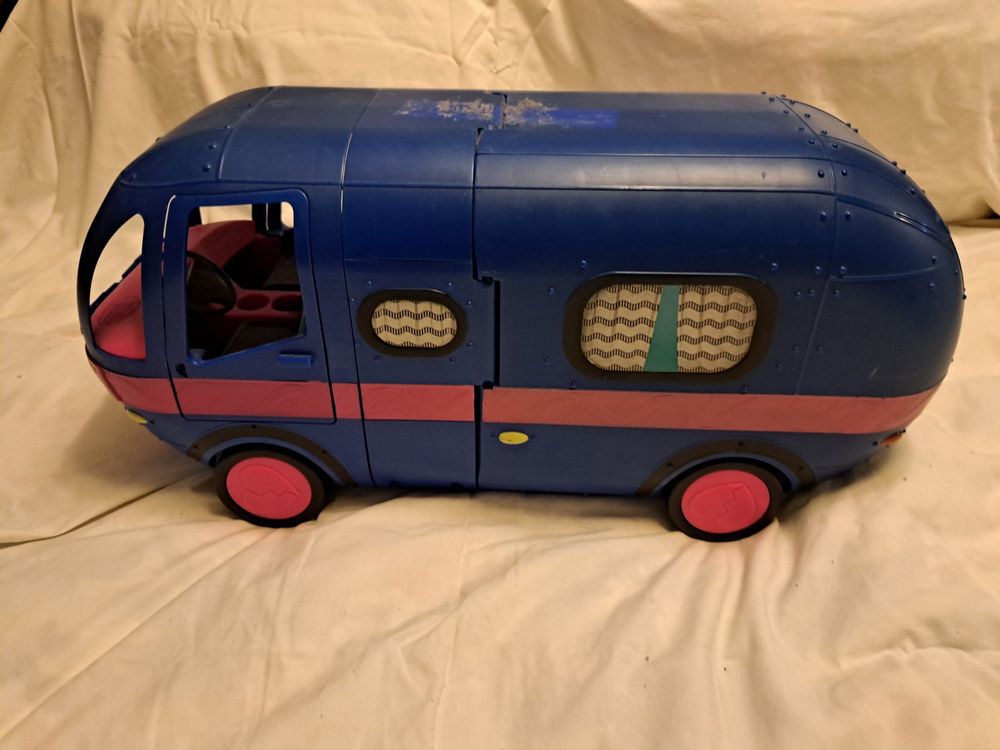 LoL Bus (Gebraucht) in Biel/Bienne für CHF 2 – mit Lieferung auf ...