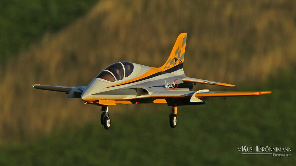 Freewing Avanti S - 80mm Impeller-Jet (Gebraucht) in Mühlethurnen für ...