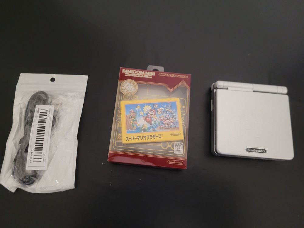 Gameboy advance SP Silver + Super Mario bros | Kaufen auf Ricardo