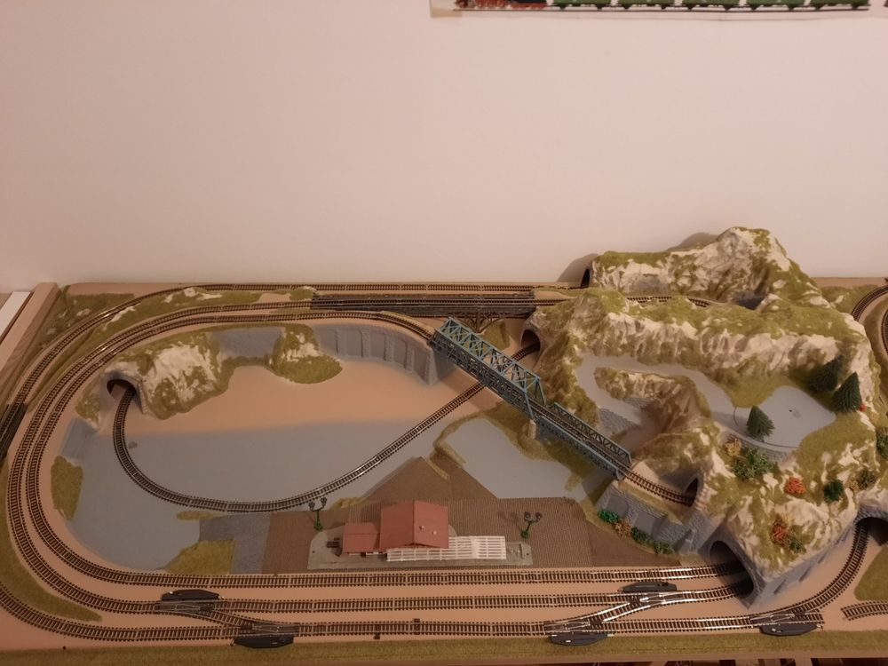 Noch 83870, Fertiggelände"Staufen" Spur N, inkl.Aufbauanltg. (Gebraucht ...