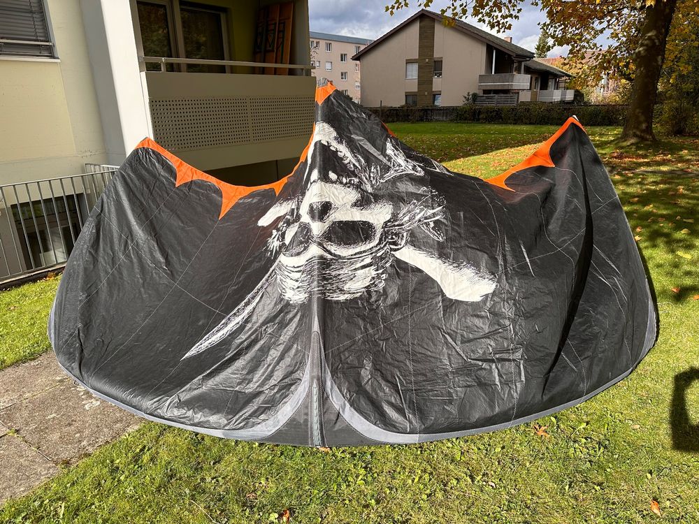 Naish Pivot 12m S25 Limited Edition (Gebraucht) in Melchnau für CHF 350 ...