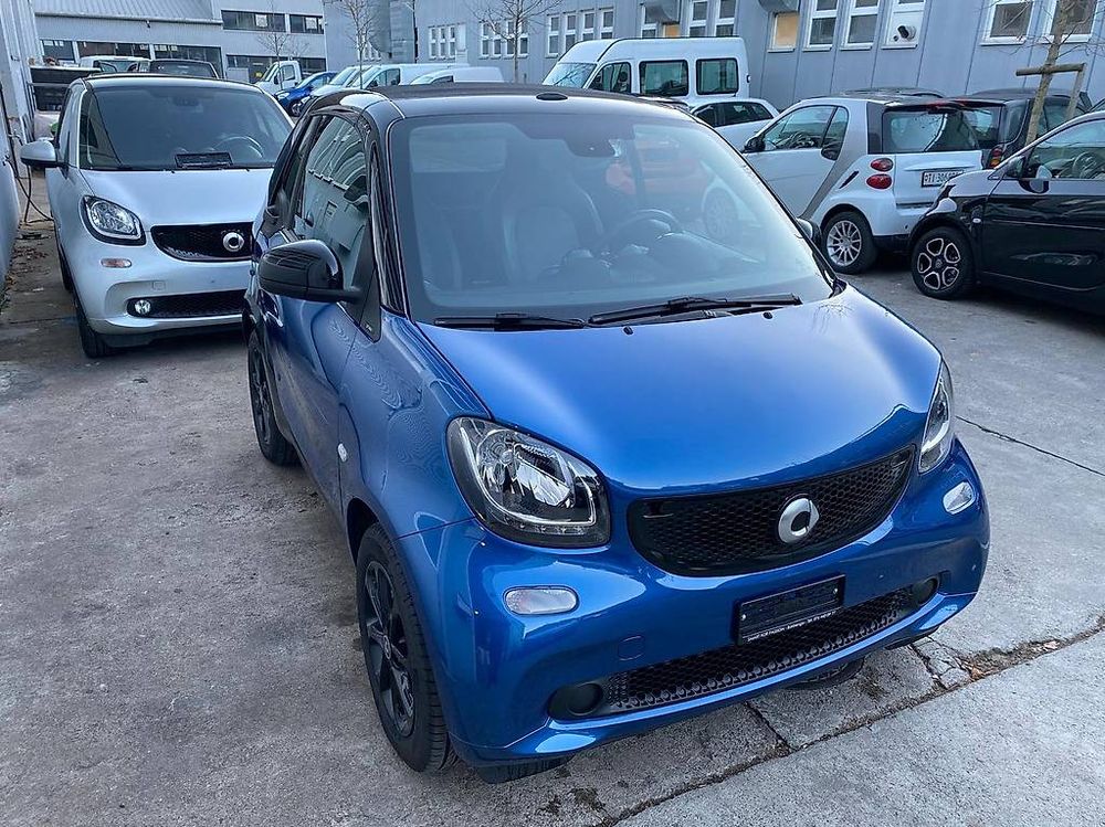 SMART Blu elettrico pochissimi chilometri (Usato) a Paradiso per CHF ...