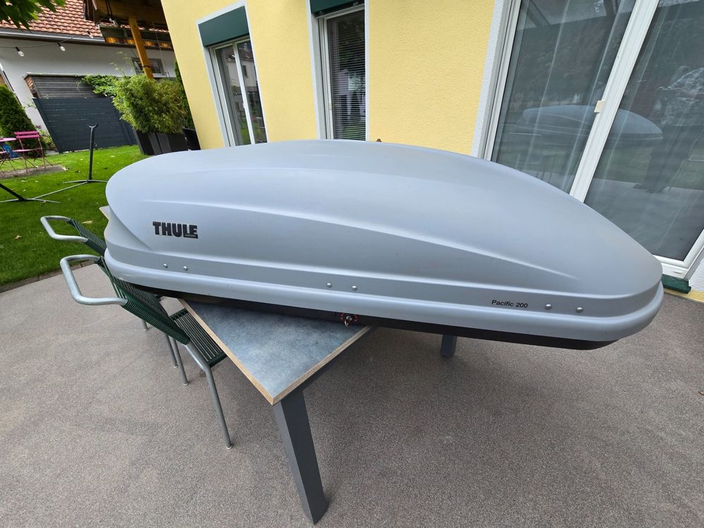 Dachbox Thule Pacific 200 | Kaufen auf Ricardo