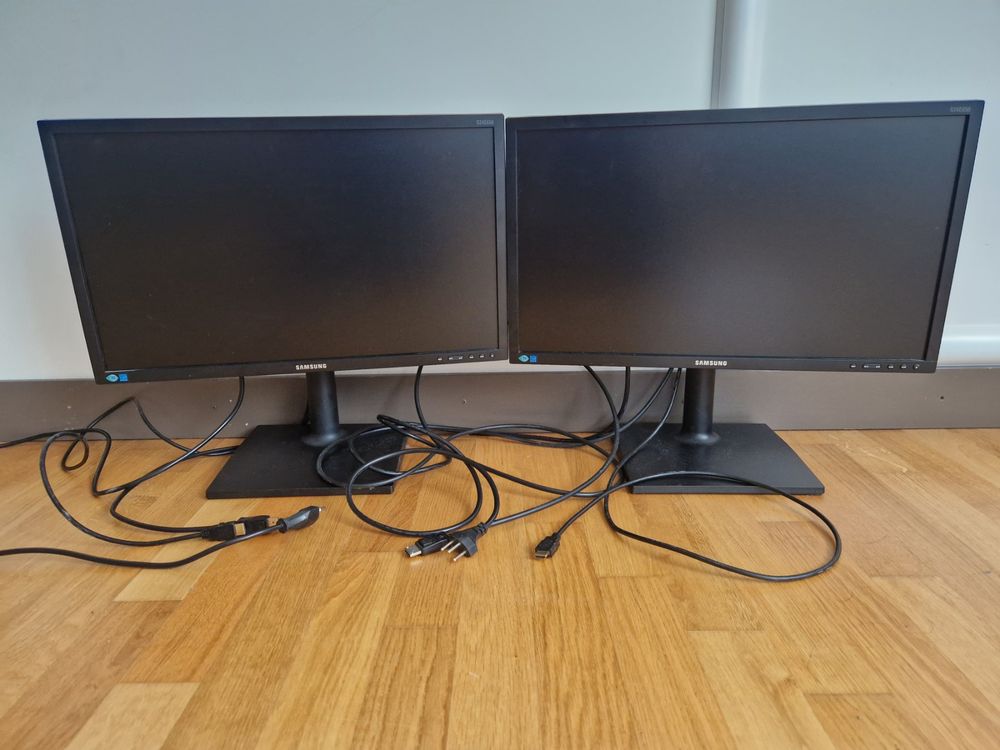 2x Samsung S24E650 Bildschirm (Gebraucht) in Hausen am Albis für CHF ...