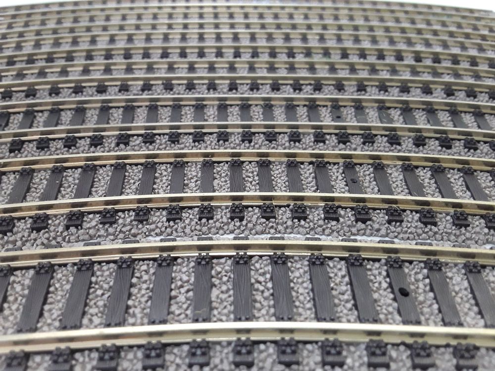 7 x Fleischmann _ gebogene Gleise _ Kurve_ Spur H0 (Gebraucht) in ...