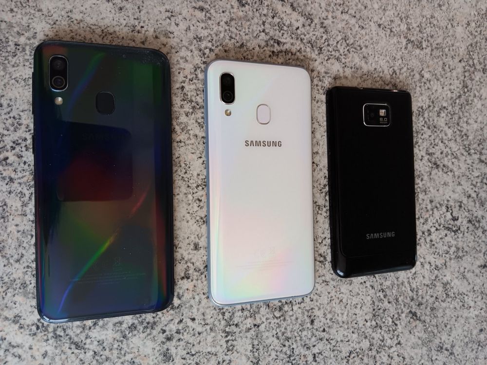 3 Stück alte Handys Smatphone von SAMSUNG (Gebraucht) in Neerach für ...